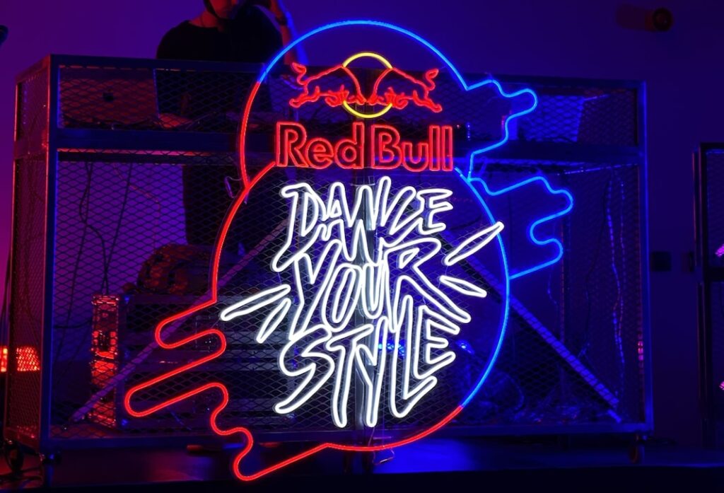 Sehen Sie sich unsere umfangreiche NEON-Kollektion an | The Neon Company